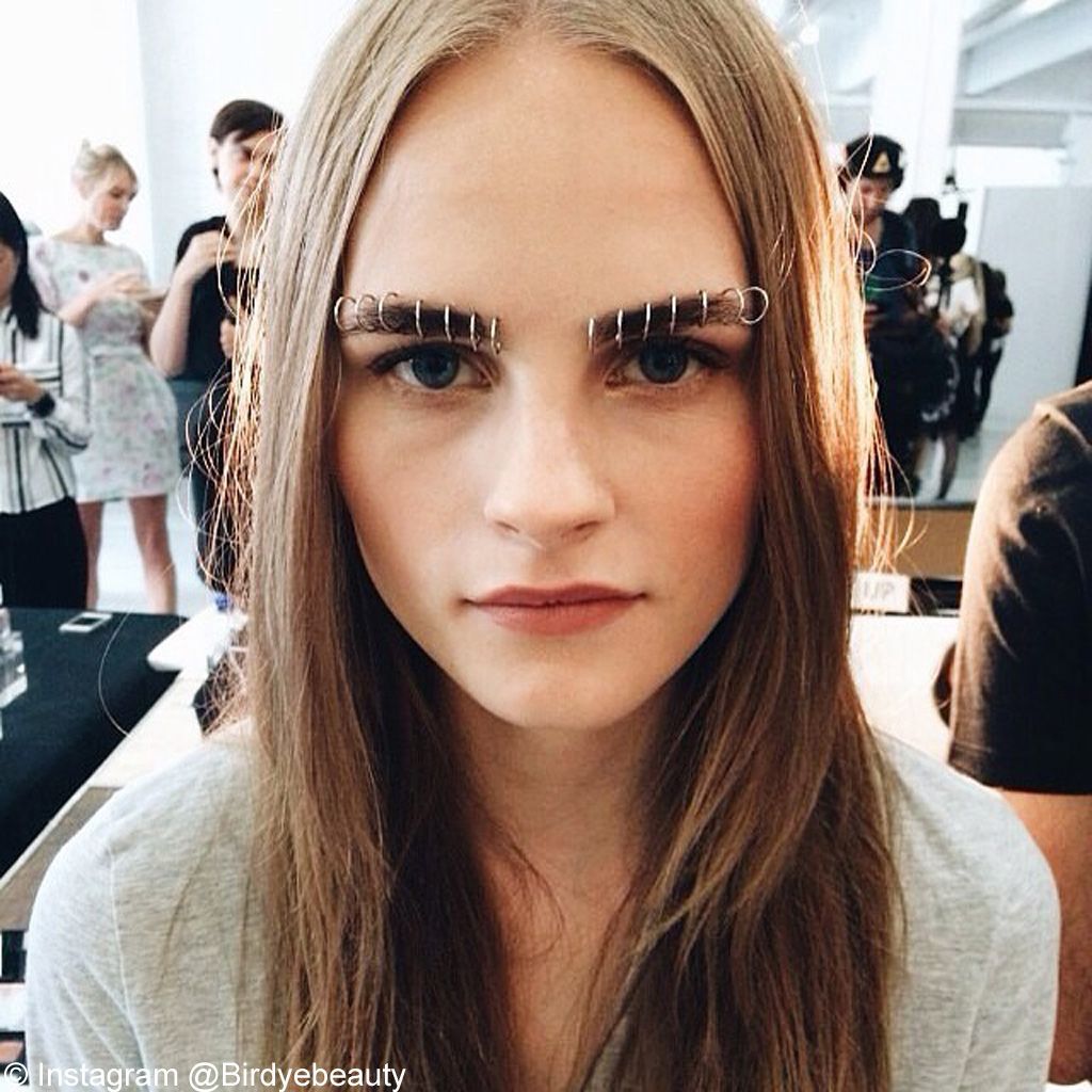 Les sourcils, stars des podiums à New York - Elle