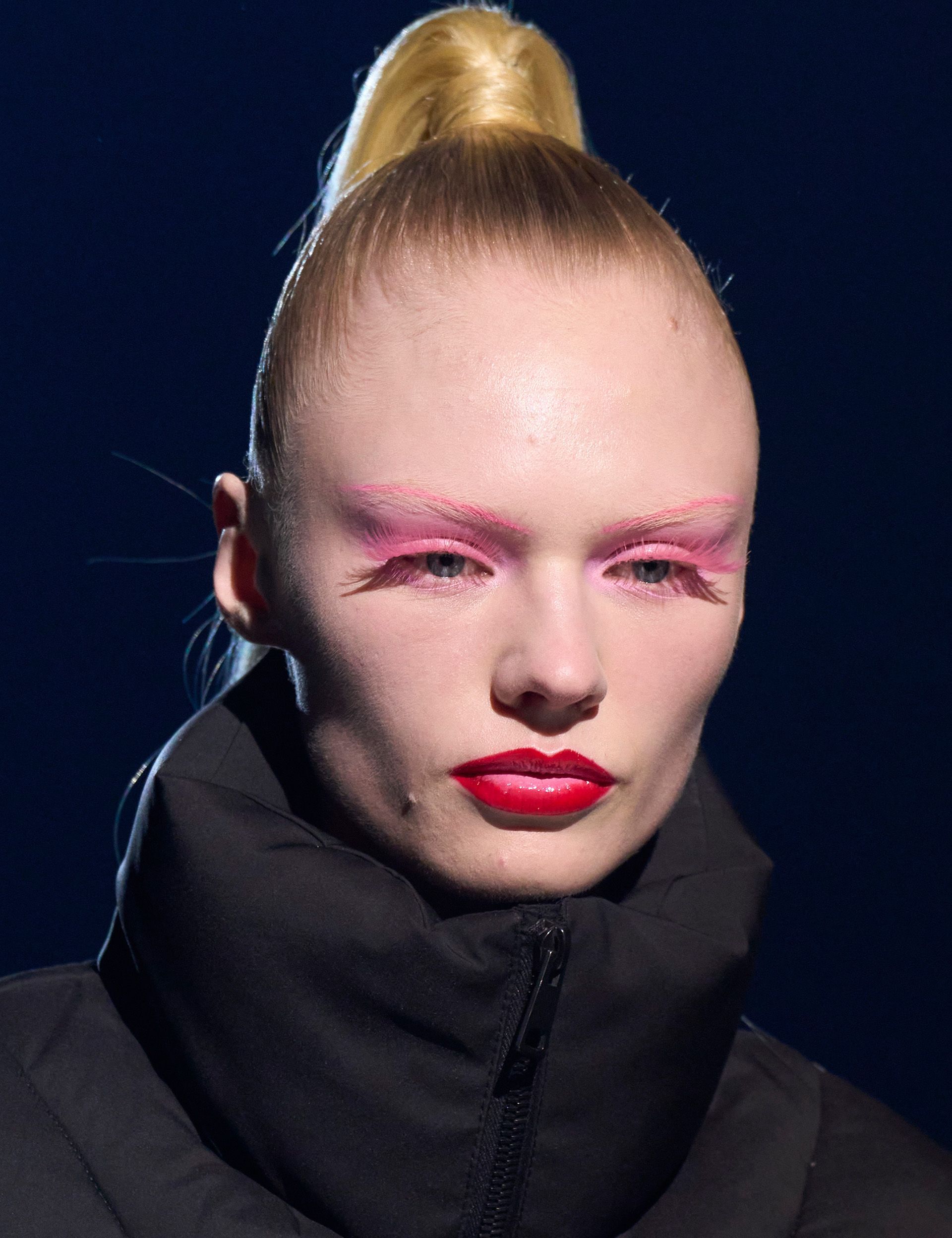 Mugler officialise le retour de ces tendances beauté qui ne font pas l ...