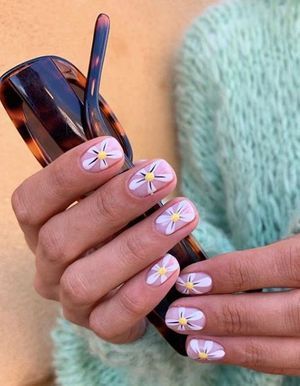 Manucure : tout savoir sur la beauté et soins des ongles - Elle