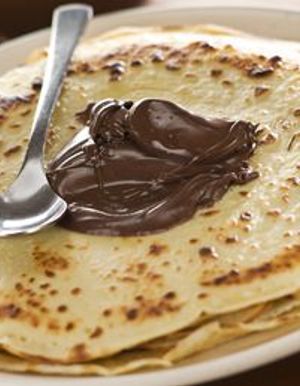 Recettes de crêpes au chocolat intenses et originales - Elle à Table