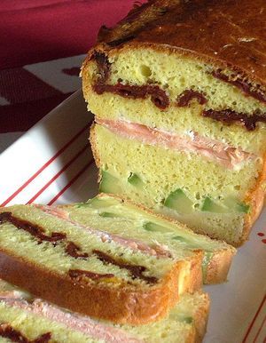 Recettes de cakes au poisson faciles et rapides - Elle à Table
