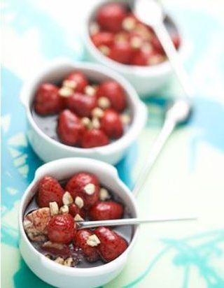 Fruits au vin rouge et miel pour 4 personnes - Recettes Elle à Table