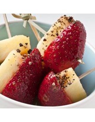 Fruits au vin rouge et miel pour 4 personnes - Recettes Elle à Table