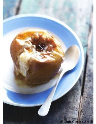 Aumônières de crêpes, pommes sautées, sauce caramel au beurre salé pour ...