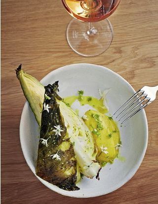 Chou pointu braisé pour 4 personnes - Recettes Elle à Table