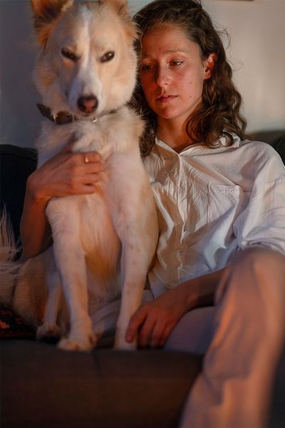 Reportage dans le chaos de la guerre avec la jeunesse israélienne - Elle