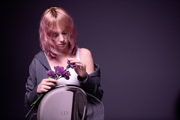 Exclusif – Maya Hawke pour Dior Beauty : « Être et rester soi-même, c ...