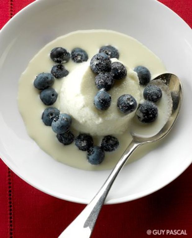 Faisselles aux myrtilles pour 8 personnes - Recettes Elle à Table