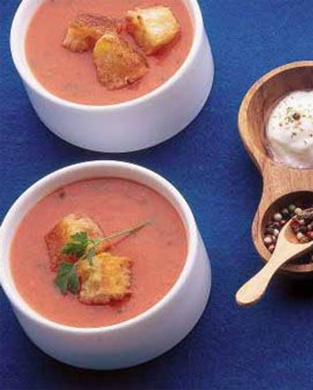 Soupe de tomates pour 4 personnes - Recettes Elle à Table