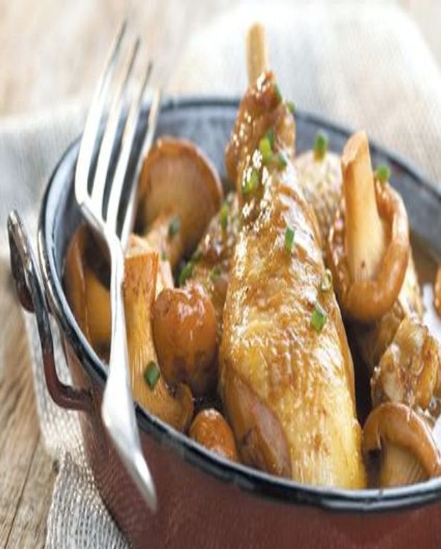 Fricassée De Poulet Fermier Des Landes Aux Girolles Recettes Elle à Table