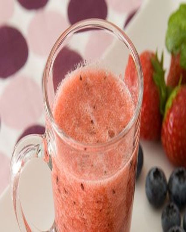 Smoothie à la fraise pour 2 personnes - Recettes Elle à Table