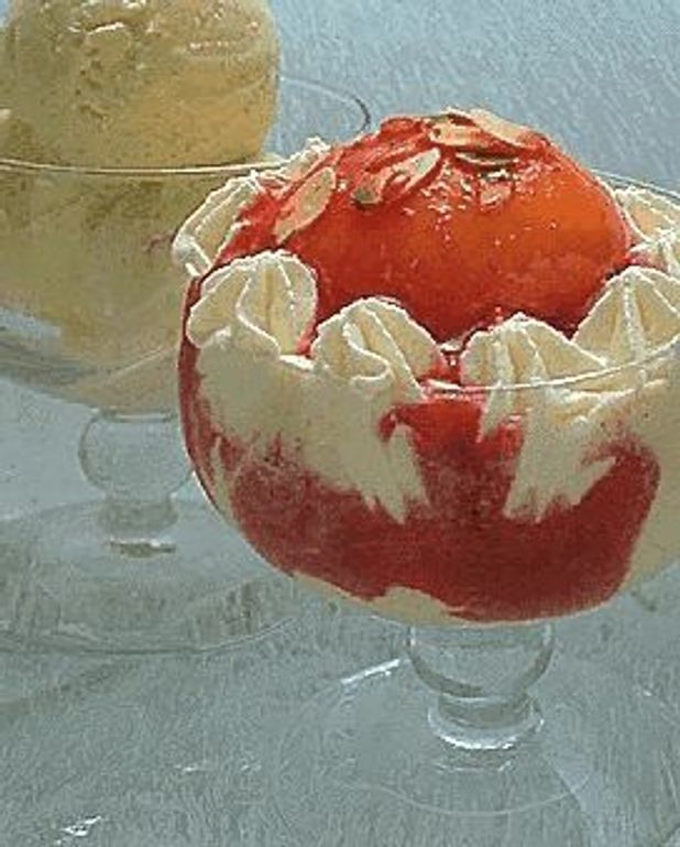 Pêche melba pour 3 personnes - Recettes Elle à Table