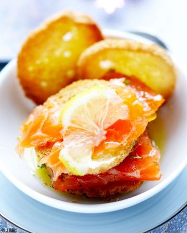 Saumon mariné pour 6 personnes - Recettes Elle à Table