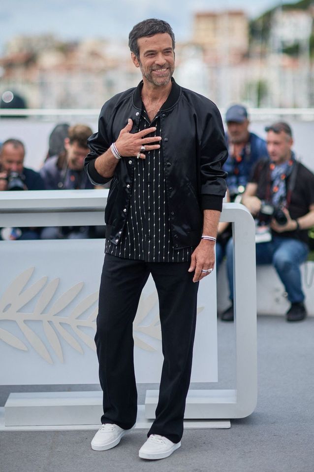 Cannes 2023 : Adèle Exarchopoulos face à Romain Duris pour le photocall ...