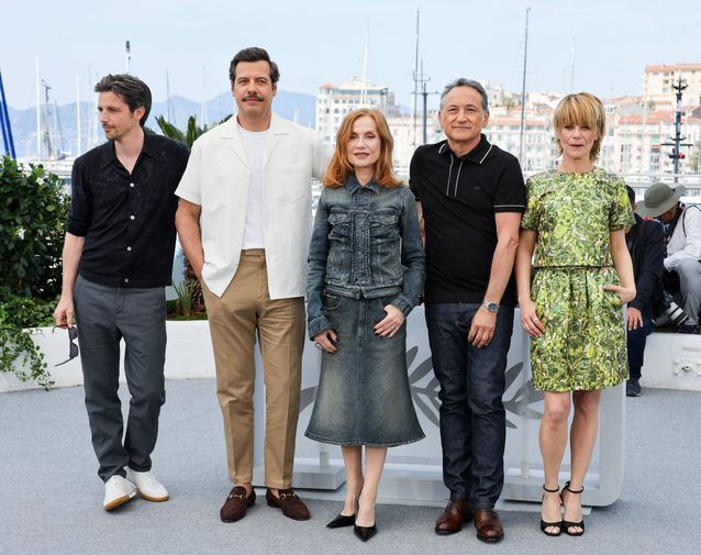 Cannes 2025 : Isabelle Huppert, Marina Foïs ... le photocall du casting ...