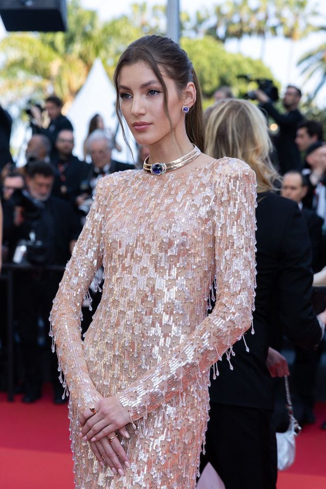 Cannes 2023 : Clotilde Courau et Rosie Huntington-Whiteley chics et ...