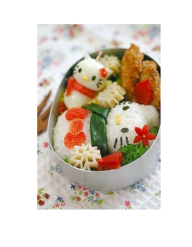 Un bento viande - 30 recettes kawaï inspirées par Hello Kitty - Elle à ...