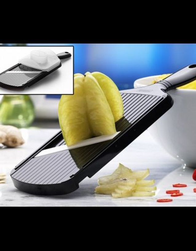 Mandoline reglable ceramique Kyocera - 30 ustensiles qui simplifient la ...