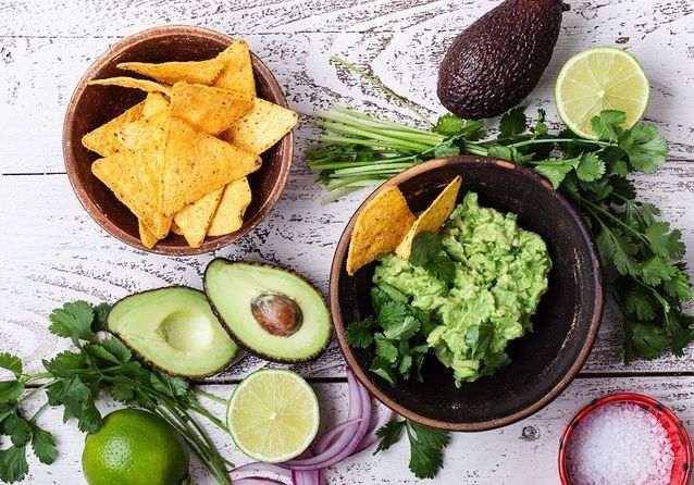 Avocat - 10 aliments caloriques que vous ne soupçonniez pas - Elle à Table