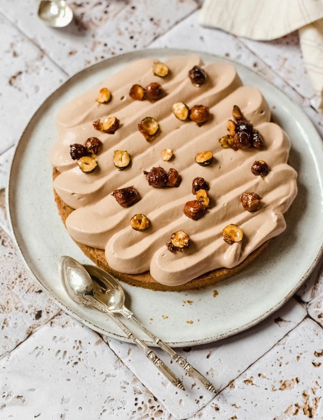 Marjo, les bons tutos : comment faire une tarte chocolat noisette ? - Elle à Table