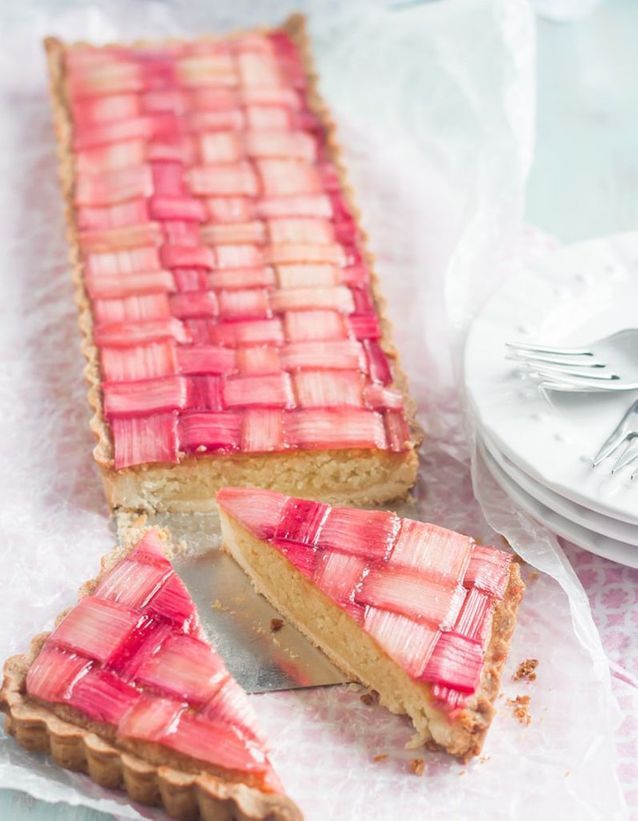 Comment faire une tarte à la rhubarbe - Elle à Table