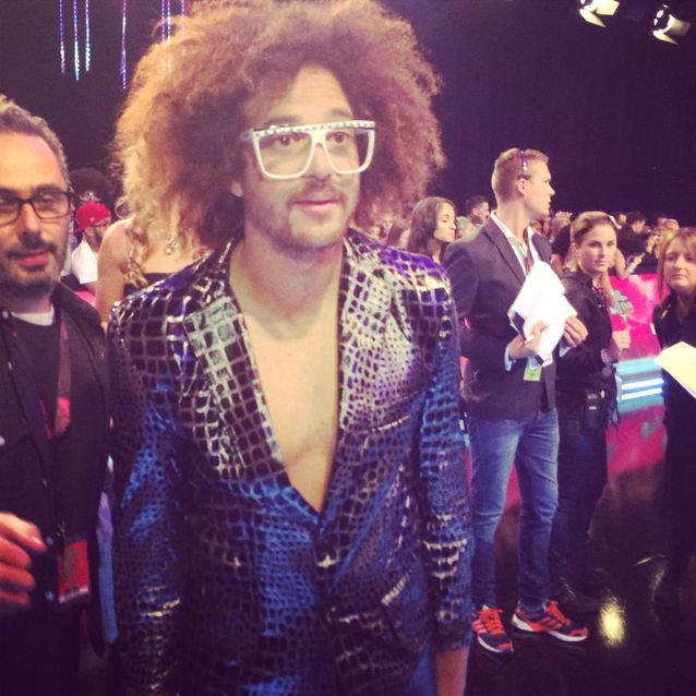 Redfoo et son costume - MTV EMA 2013 : dans les coulisses de la ...