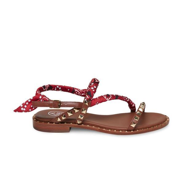 Les plus belles sandales plates de l'été - Elle