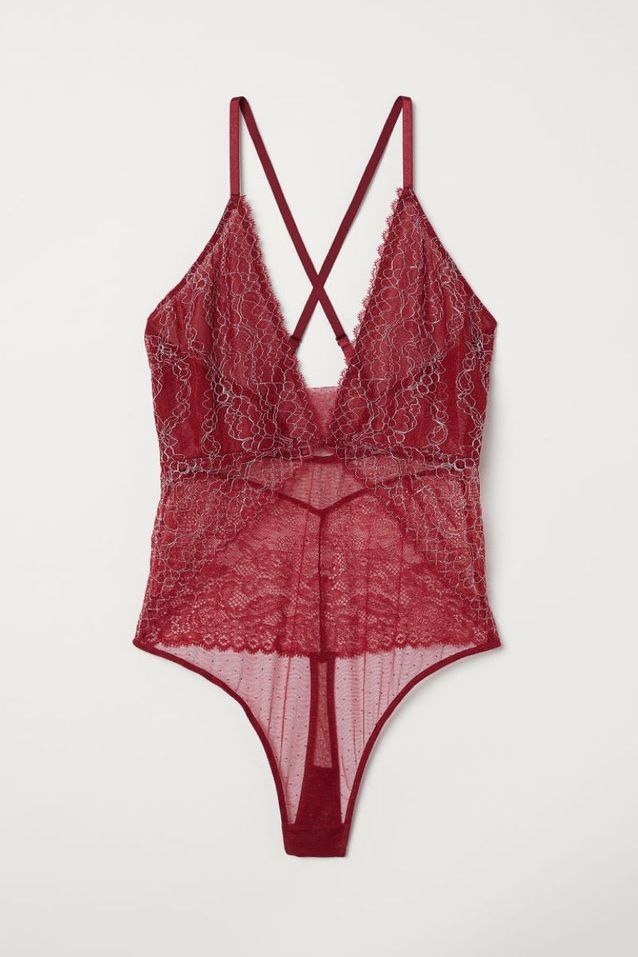 Lingerie dentelle : on ose la lingerie en dentelle colorée - Elle