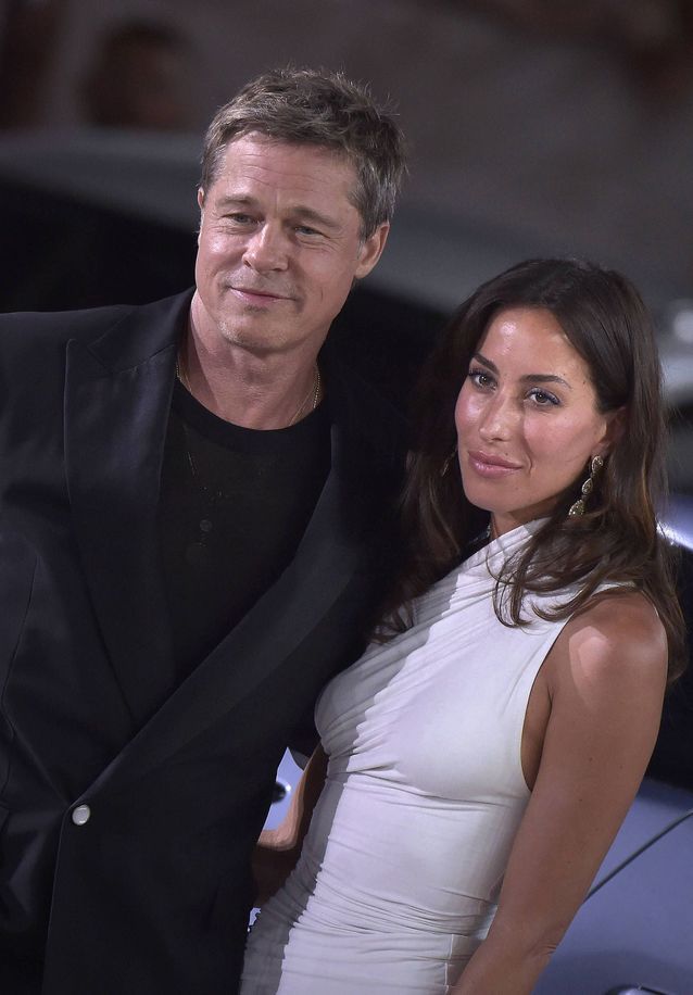 Brad Pitt et Ines de Ramon - Brad Pitt : toutes les femmes de sa vie - Elle