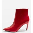 Bottes rouges - Elle