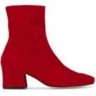 Bottes rouges - Elle