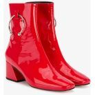 Bottes rouges - Elle