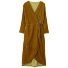 Ces belles robes en velours vont vous faire aimer l’hiver - Elle